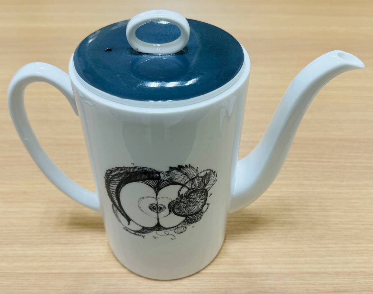 Yahoo!オークション - 【MIA0721.2-3IT】1円～ Susie Cooper BLACK FRU...