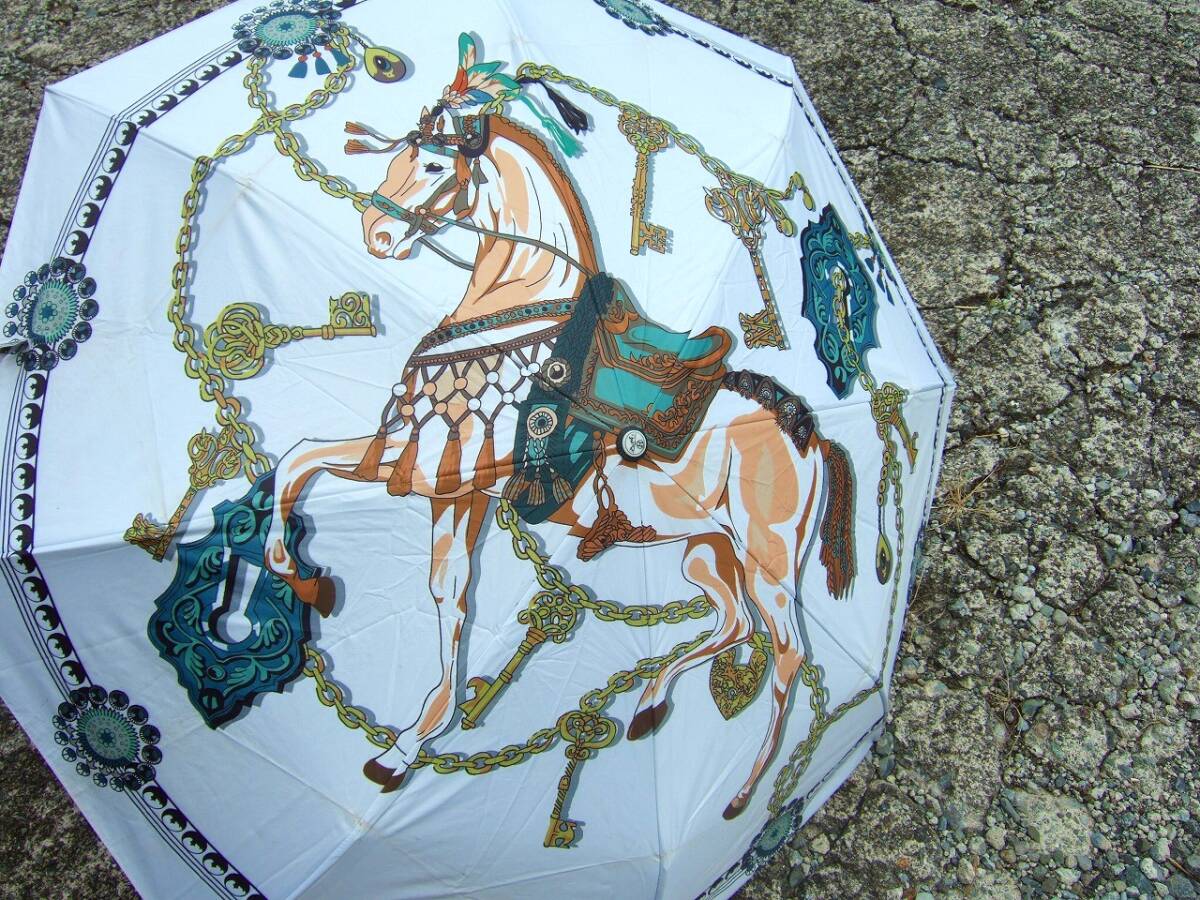 Yahoo!オークション - 折りたたみ傘 ジャンプ式 自動開閉 430g 8本骨 ...