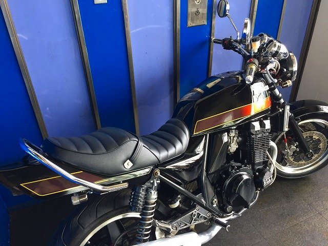 Yahoo!オークション - ZRX-2 乗り出し価格 18704