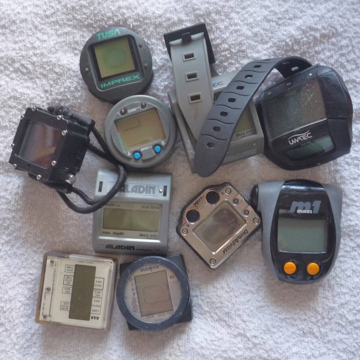 Yahoo!オークション - ジャンク 年代物 動作不明 現状渡し ダイブコン...