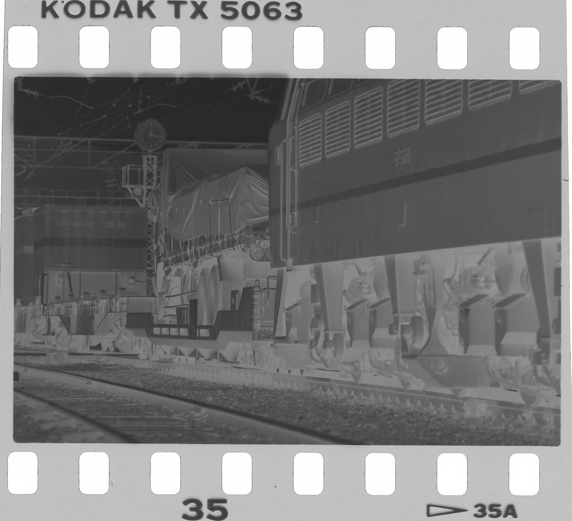 Yahoo!オークション - EF66 15+チサ9000+控車コキ