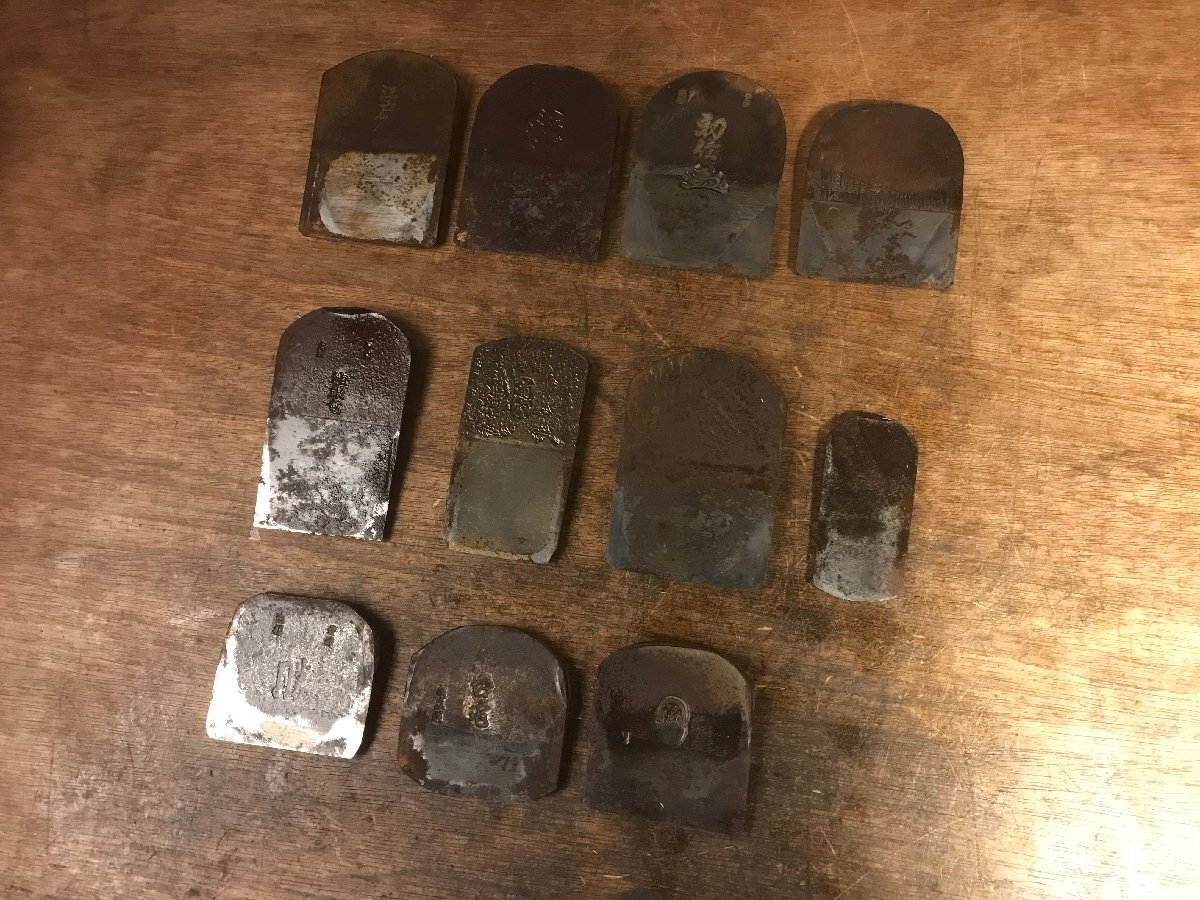 Yahoo!オークション - SS-5287 送料込 鉋刃 鉋 かんな 大工道具 工具 ...