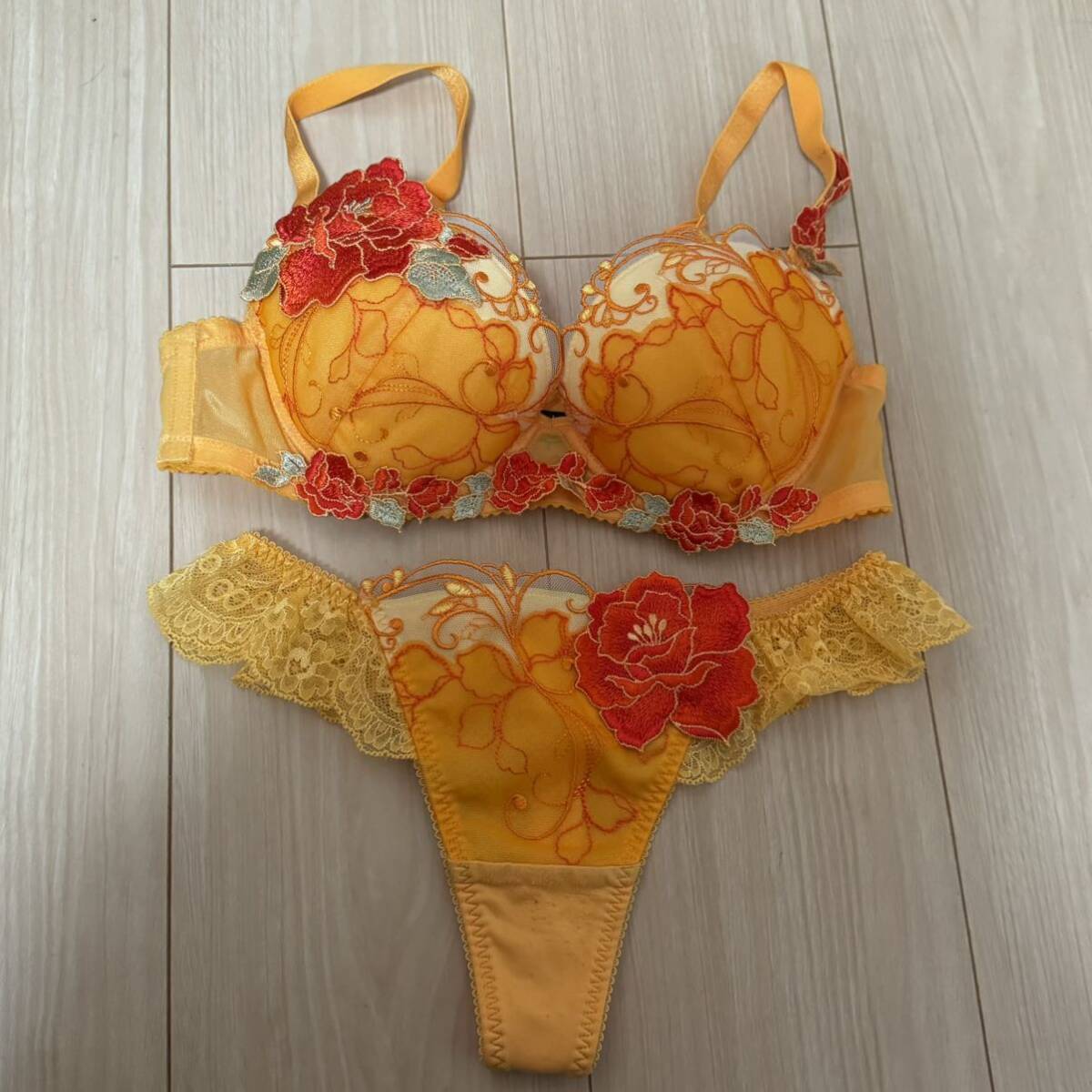 Yahoo!オークション - サルート D70ソングM