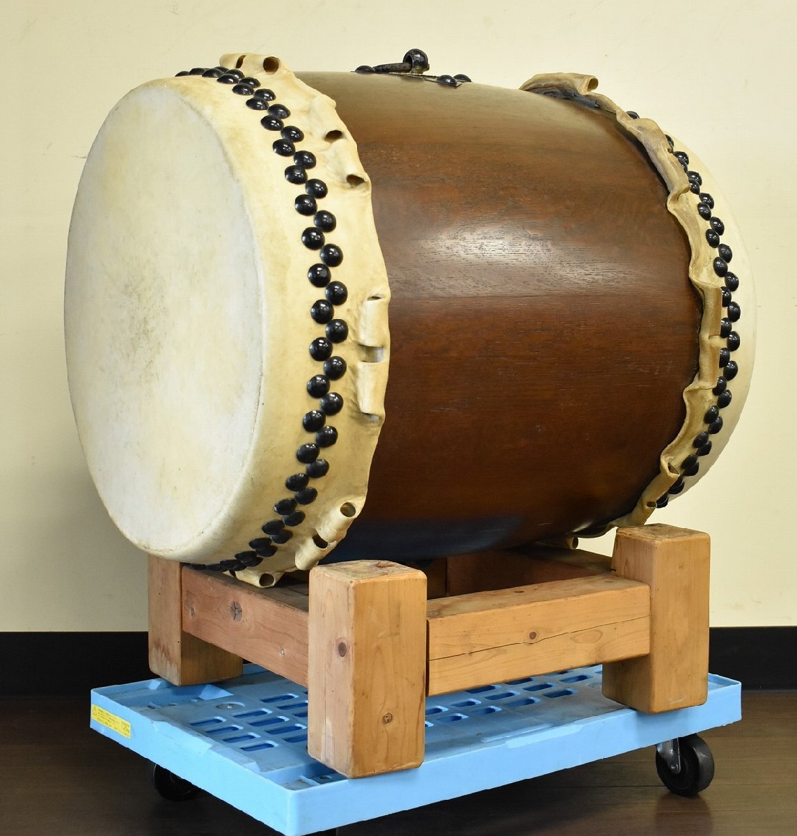 竜D778 和楽器 和太鼓 長胴太鼓 鼓面50cm 高65cm 約19kg 鳴物 打楽器(長胴太鼓)｜売買されたオークション情報、yahooの商品情報をアーカイブ公開 - オークファン ...