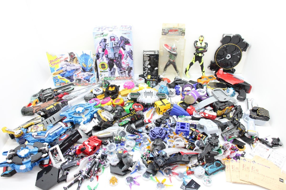 Yahoo!オークション - 30EY 特撮 おもちゃフィギュア まとめ売り 戦隊...