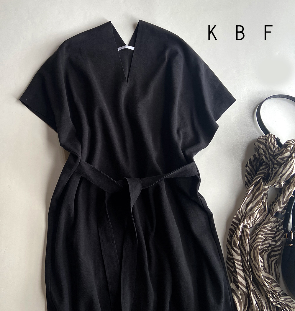 Yahoo!オークション - アーバンリサーチKBF／こなれ感Vネックポン...