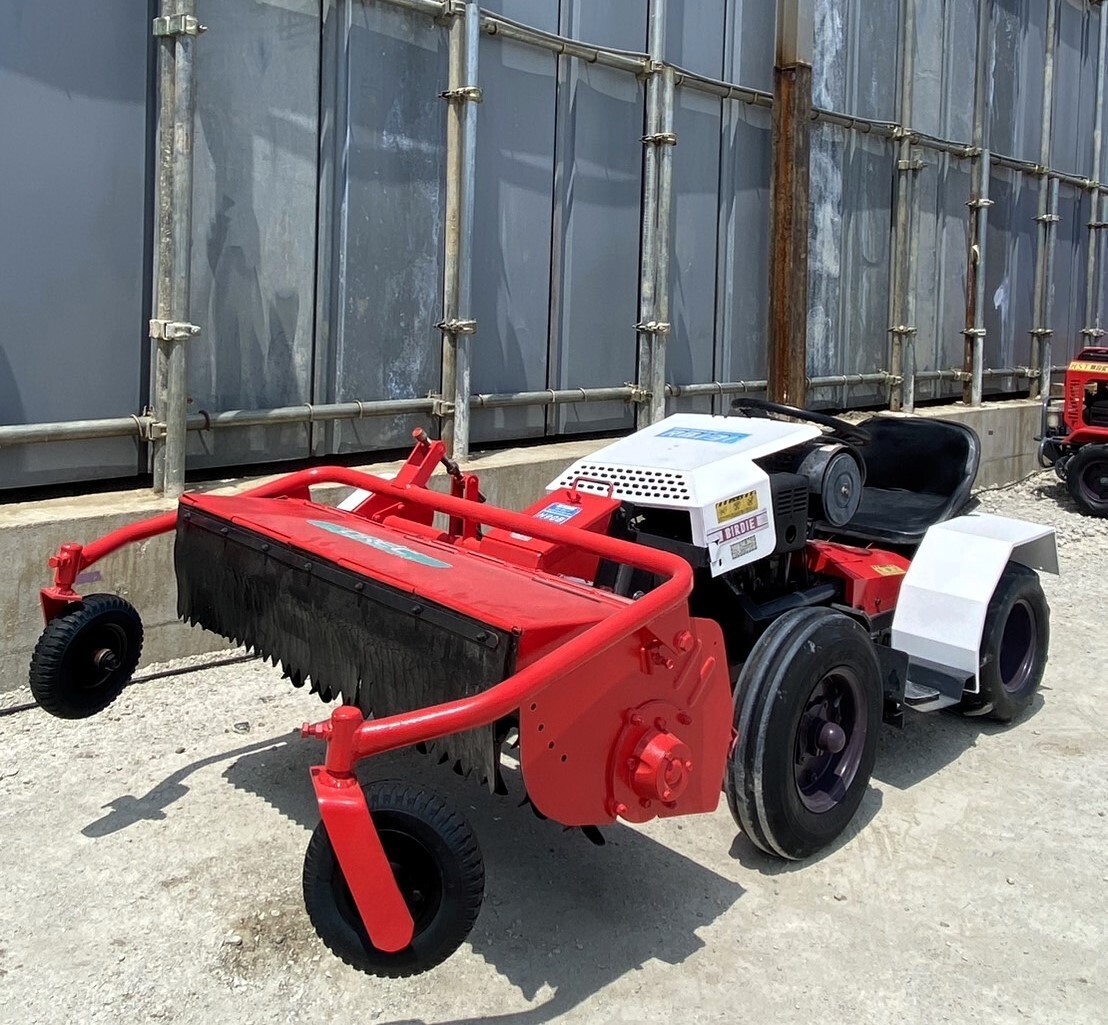 Yahoo!オークション - OREC オーレック RB131/H90B 自走式乗用草刈り機...