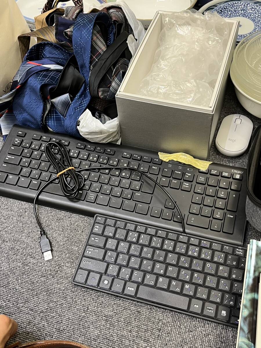 Yahoo!オークション - 【EKA-0819.1-333a】雑貨おまとめ バッグ ライタ...