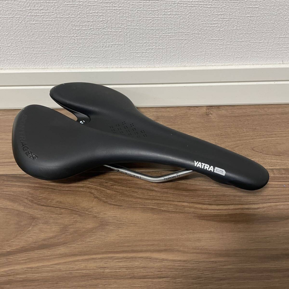 Yahoo!オークション - BONTRAGER YATRA ELITE ロードバイクサドル 164m...