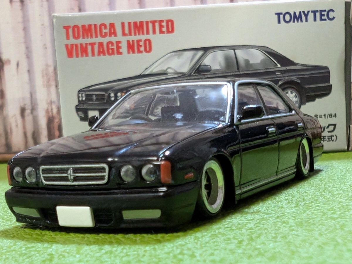 Yahoo!オークション - トミカリミテッド 日産 Y32セドリック改深リム...