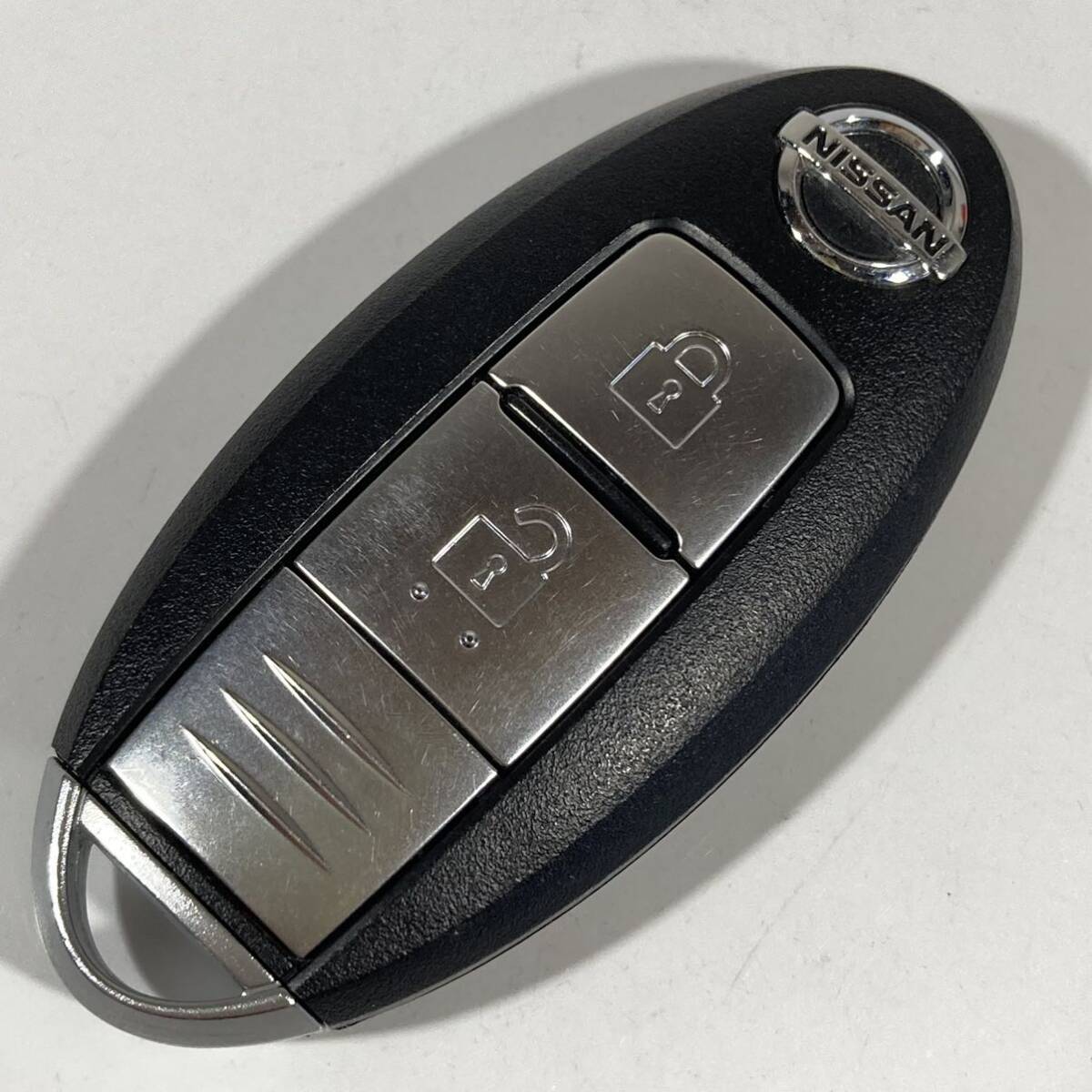 Yahoo!オークション - 送料込 日産純正 マーチ キューブ ティーダ NV35...