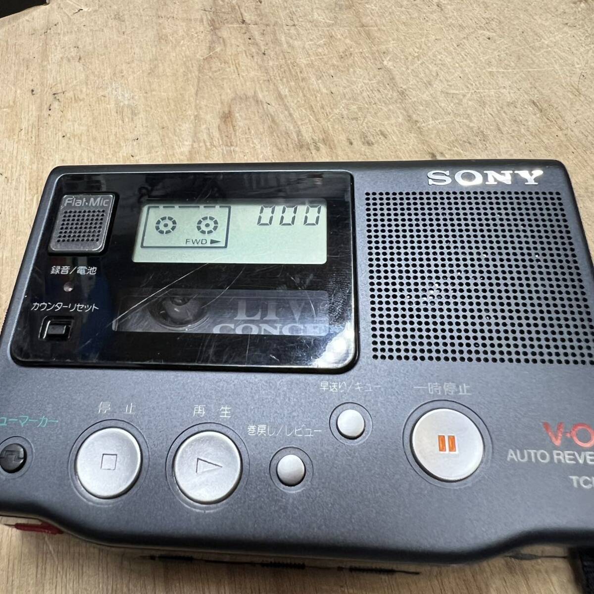 SONY ソニー TCM-77 ポータブル カセットテープ カセットコーダー(録音、再生)｜売買されたオークション情報、yahooの商品情報をアーカイブ公開 - オークファン（aucfan.com）