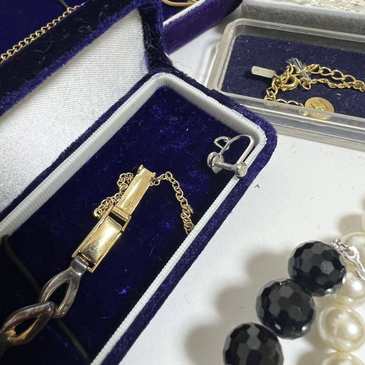 遺品整理品 パール 真珠 メッキアクセサリー 925 SILVER 刻印 ネックレス イヤリング 指輪 等 まとめ(その他)｜売買されたオークション情報、yahooの商品情報をアーカイブ公開 ...