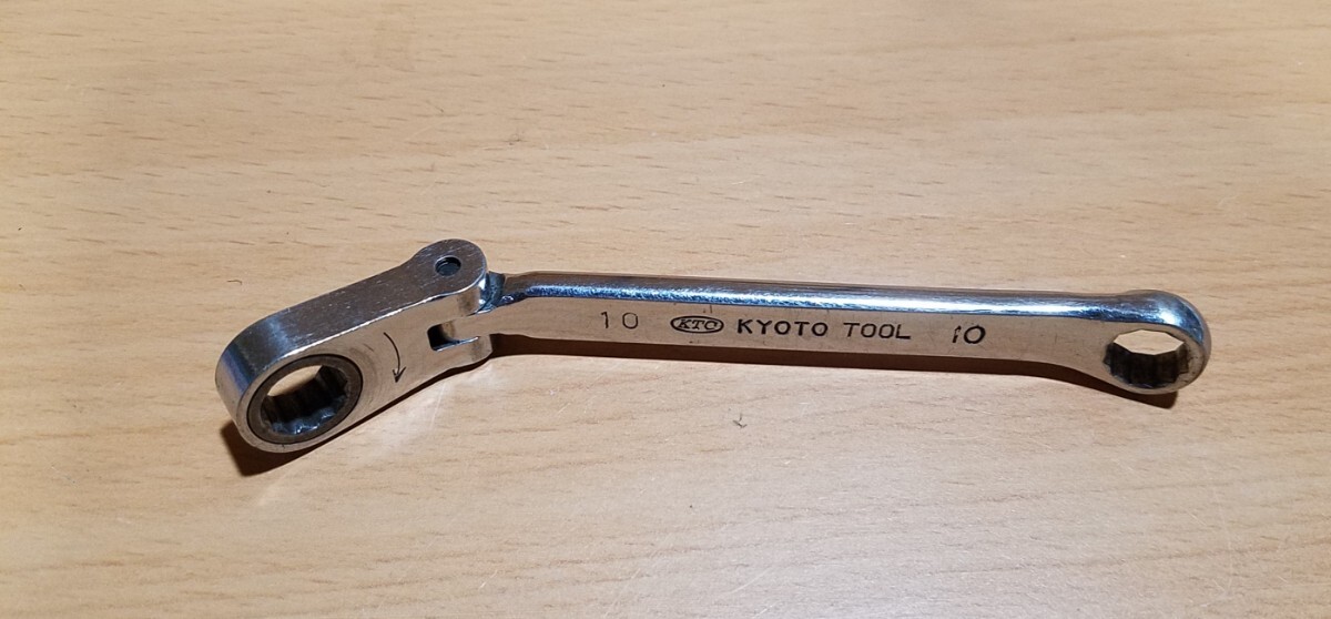 Yahoo!オークション - 67-3 中古品 KTC MRF-10 首振りラチェットメガネ...