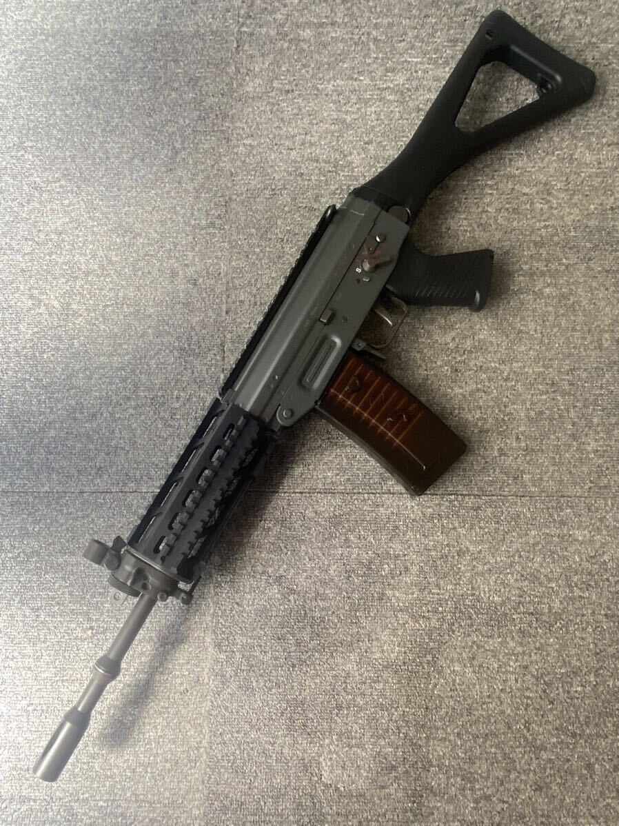 Yahoo!オークション - 【GHK 】SIG SG553 GBB （リアル刻印仕様）SIG S...