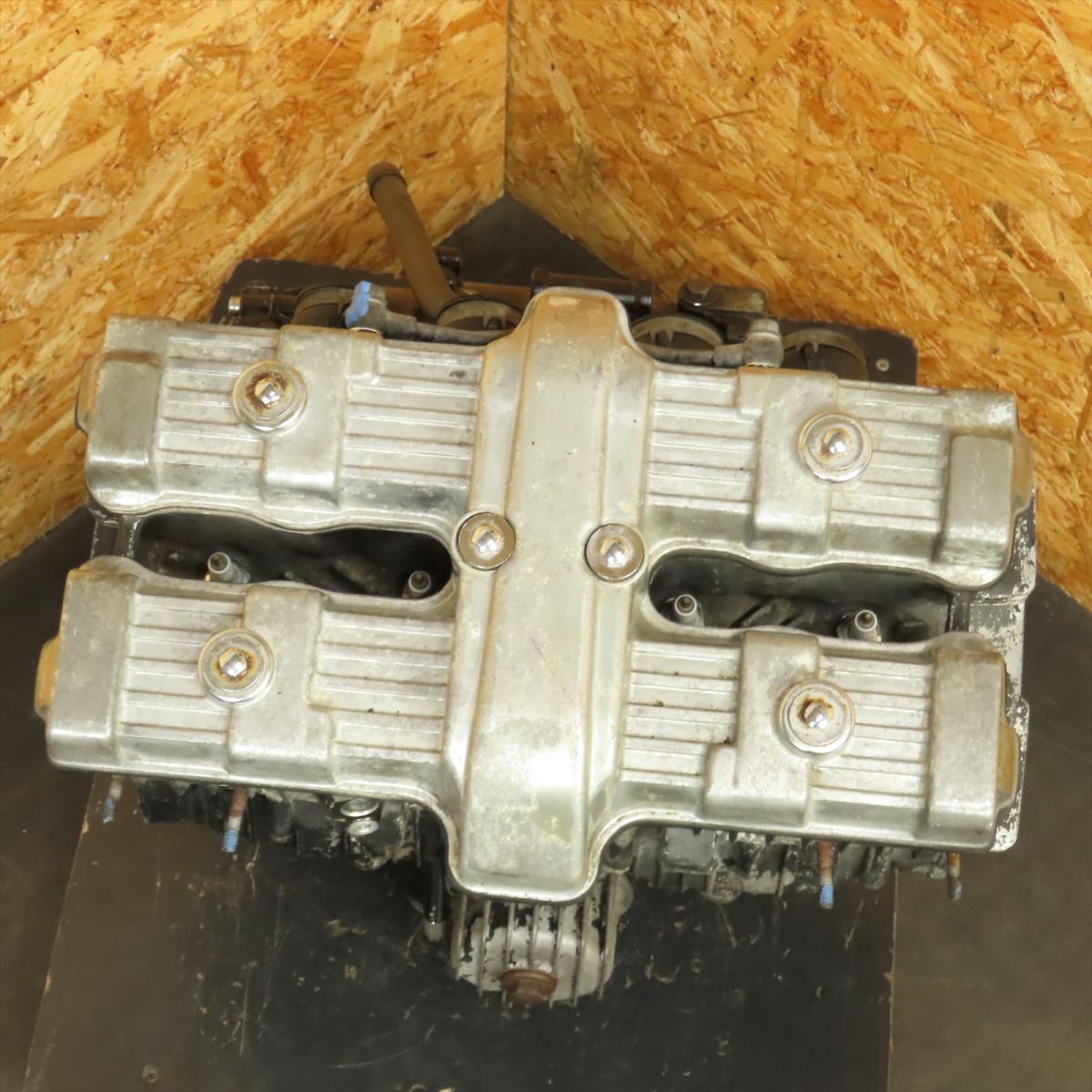 ホンダ CBX550F PC04 エンジンASSY 検cbx400f nc07 280 INO-A-896(エンジン本体)｜売買されたオークション情報、yahooの商品情報をアーカイブ公開 ...