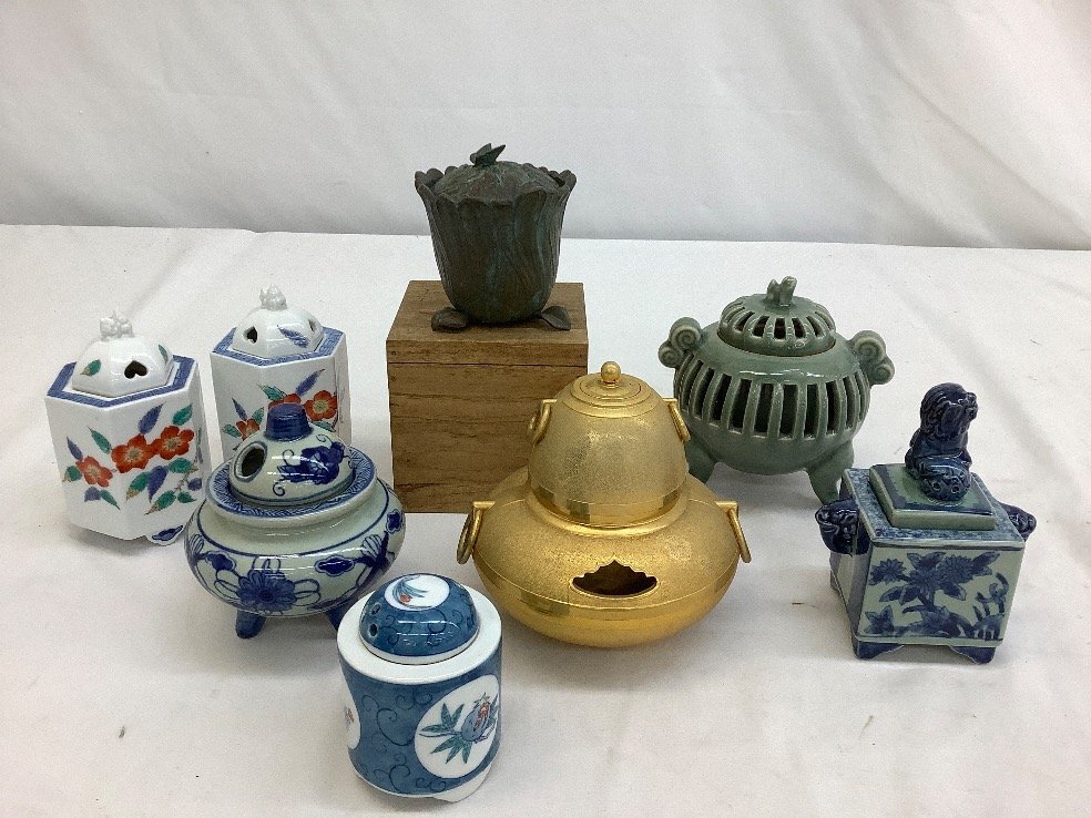 鍋島焼 他 香炉 まとめ/茶道具 香道具 材質:陶器 金属/重量:1kg 560g 品 ACB(その他)｜売買されたオークション情報、yahooの商品情報をアーカイブ公開 - オークファン ...