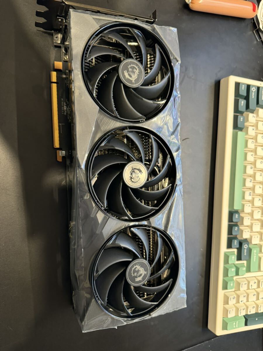 Yahoo!オークション - MSI RTX4090 GAMING X SLIM 24GB ジャンク Yahoo!オークション - MSI RTX4090 GAMING X SLIM 24GB ジャンク