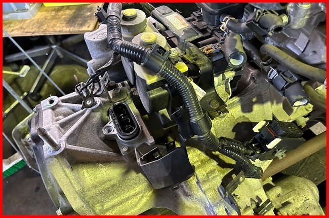 Yahoo!オークション - ヴェゼル RU4 オートマ ミッション AT 管理番号 ...