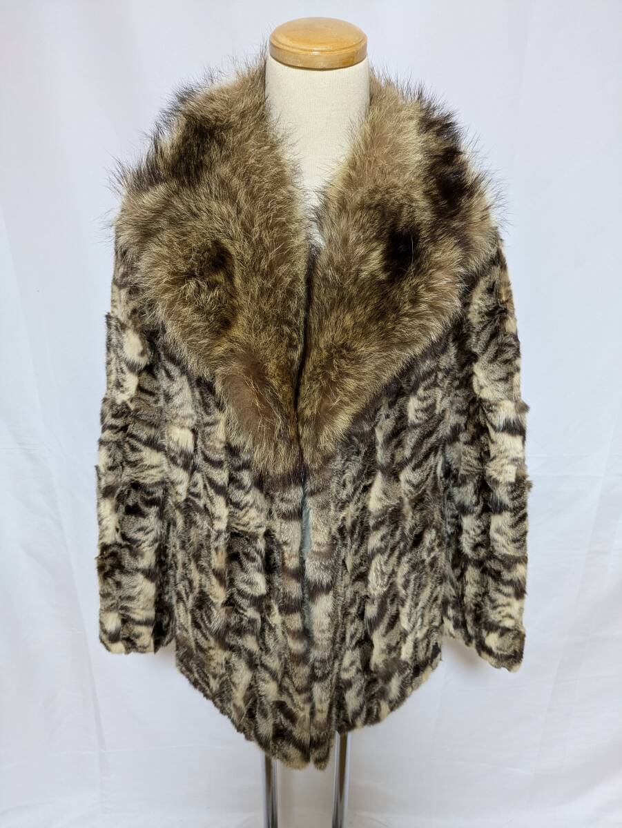 nobunobukikun K-73 リアルファー&ラクーン襟 ハーフ丈 高級毛皮コート EMBA(その他)｜売買されたオークション情報、yahooの商品情報をアーカイブ公開 - オークファン ...
