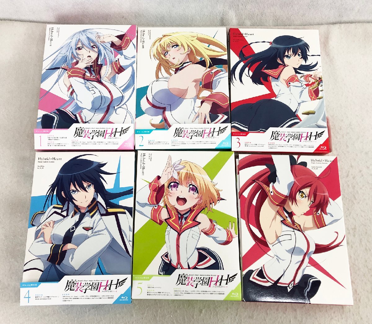 品 Blu-rayソフト 魔装学園H×H 限定版 全6巻セット KADOKAWA(日本)｜売買されたオークション情報、yahooの商品情報をアーカイブ公開 - オークファン（aucfan.com）