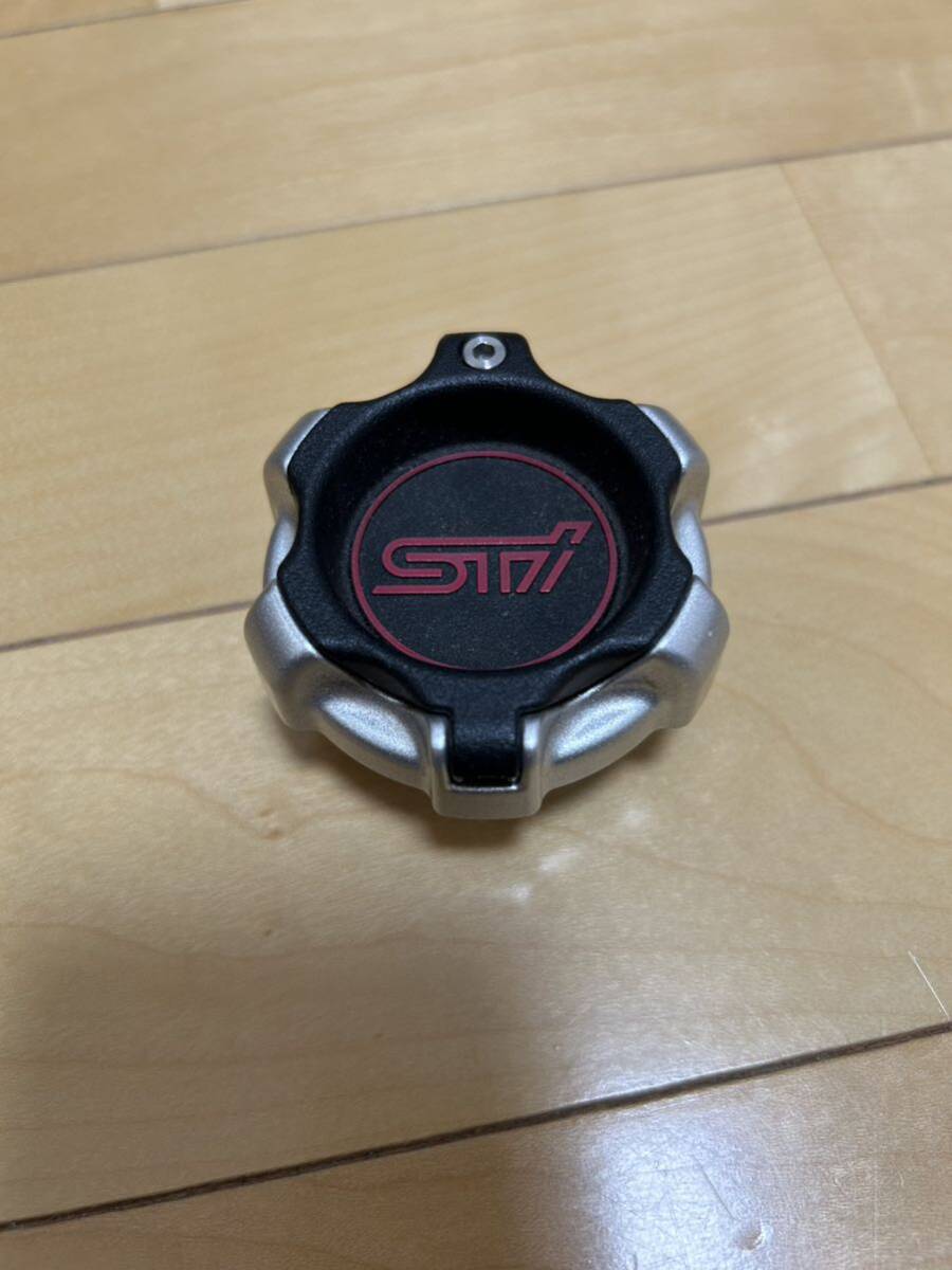 Yahoo!オークション - STI オイルフィラーキャップ WRXやレヴォーグ等...
