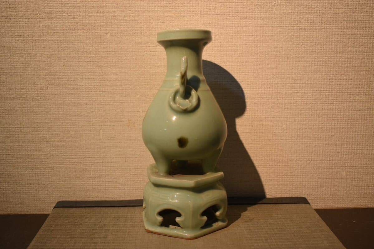 Yahoo!オークション - 【GE】M773【コレクター所蔵品】時代 飛青磁花瓶...