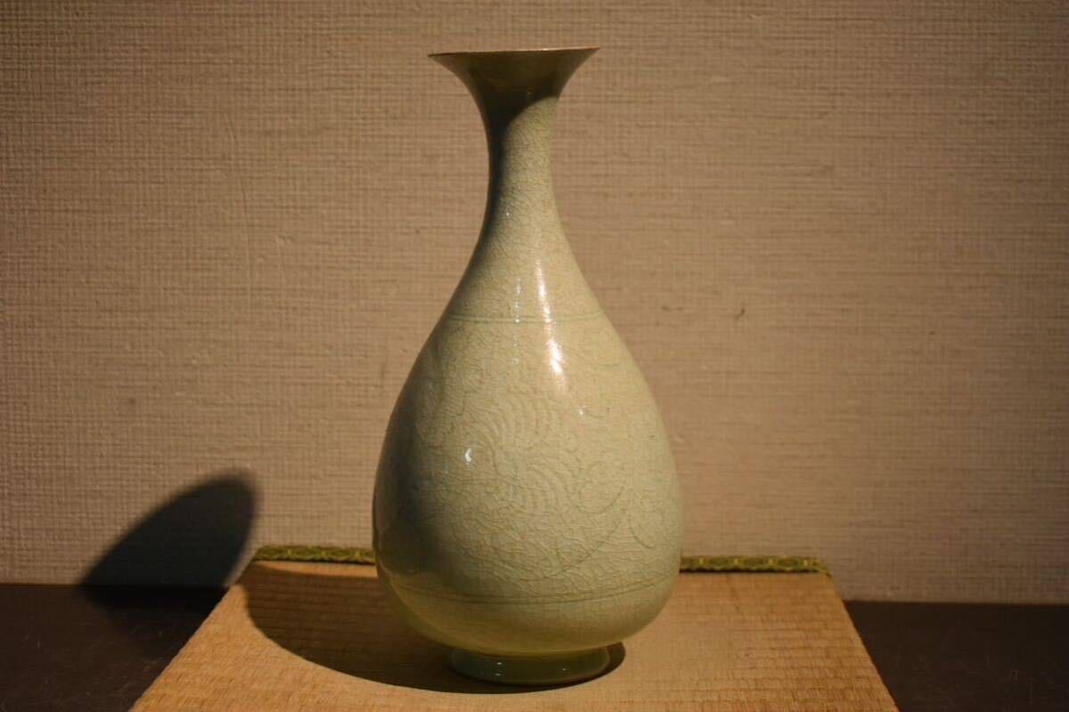 日本代購代標第一品牌【樂淘letao】－【GE】R971【コレクター所蔵品】時代 青白磁刻花瓶/中国古玩 中国美術 骨董品 時代品 美術品 古美術品