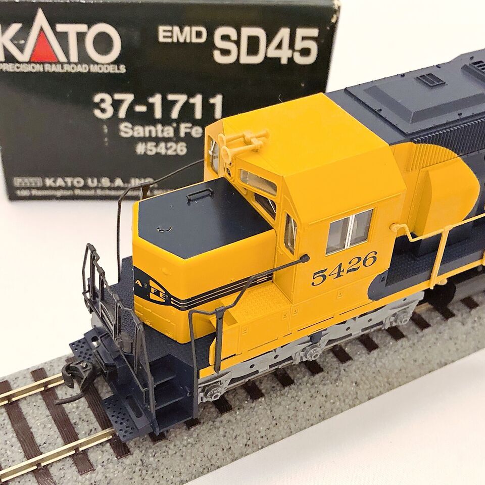 Yahoo!オークション - HO KATO EMD SD45 #37-1711 Santa Fe #5426