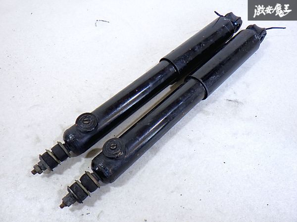 Yahoo!オークション - KYB カヤバ GC10 KGC10 スカイライン ハコスカ ...