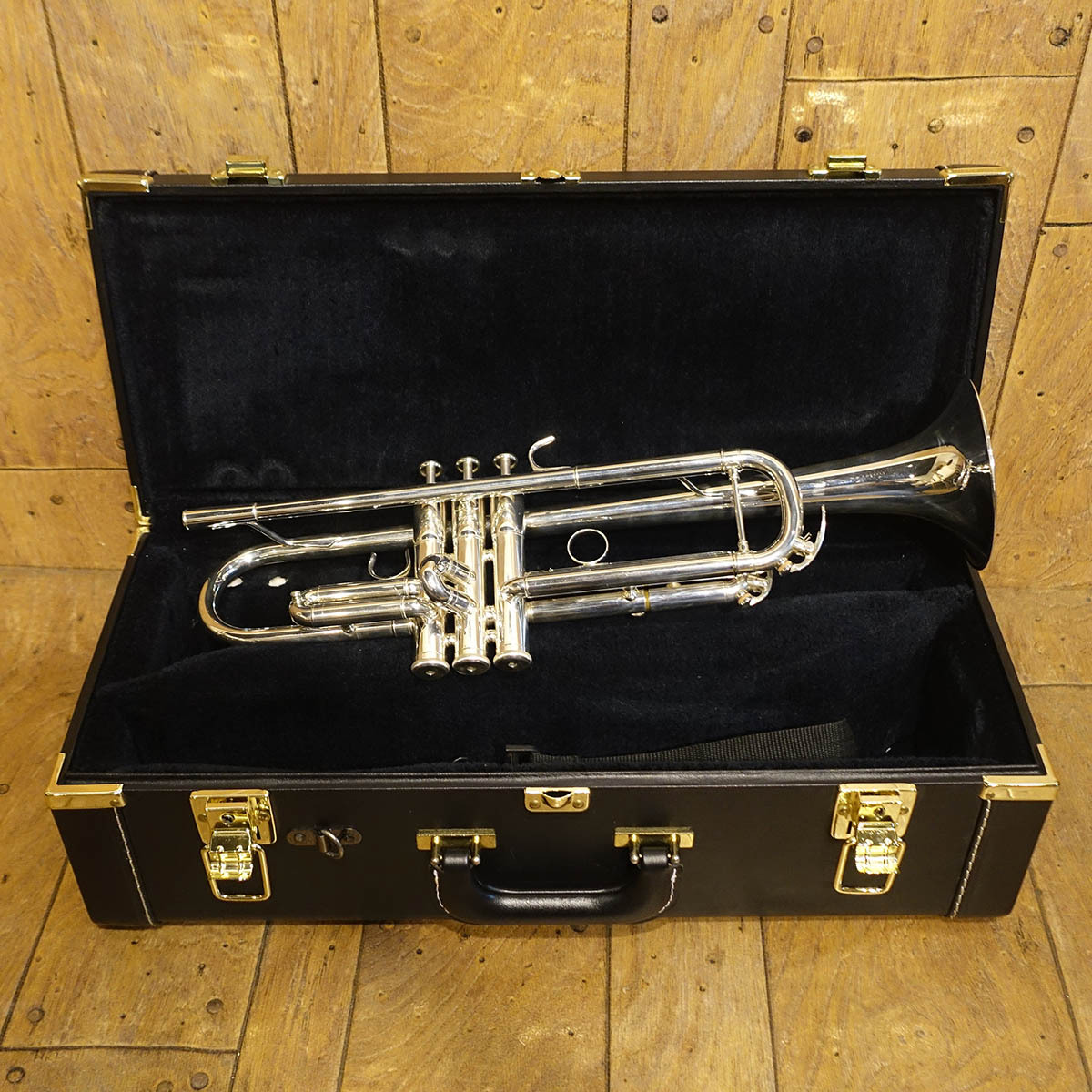 Yahoo!オークション - YAMAHA＜ヤマハ＞ YTR-850GS