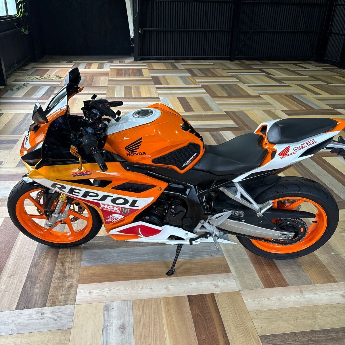 Yahoo!オークション - ホンダ cbr250rr mc51 レプソル abs付き 20515km