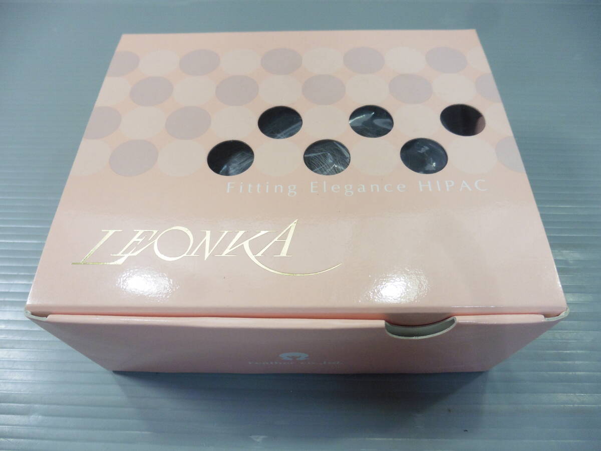 Yahoo!オークション - ヘアアクセサリー LEONKA/レオンカ 白髪60% 部分...