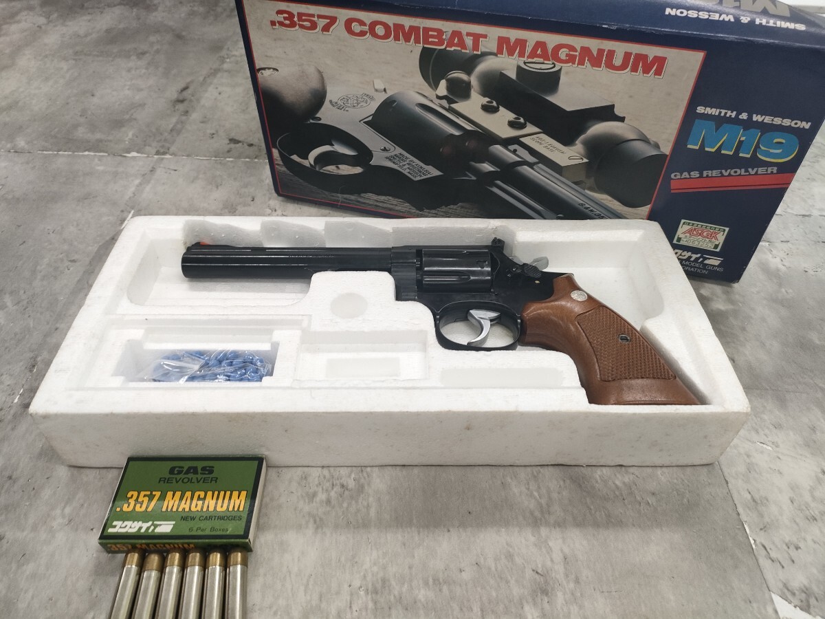 Yahoo!オークション - 0608/3001 コクサイ S＆W ガスガン ガスリボル...
