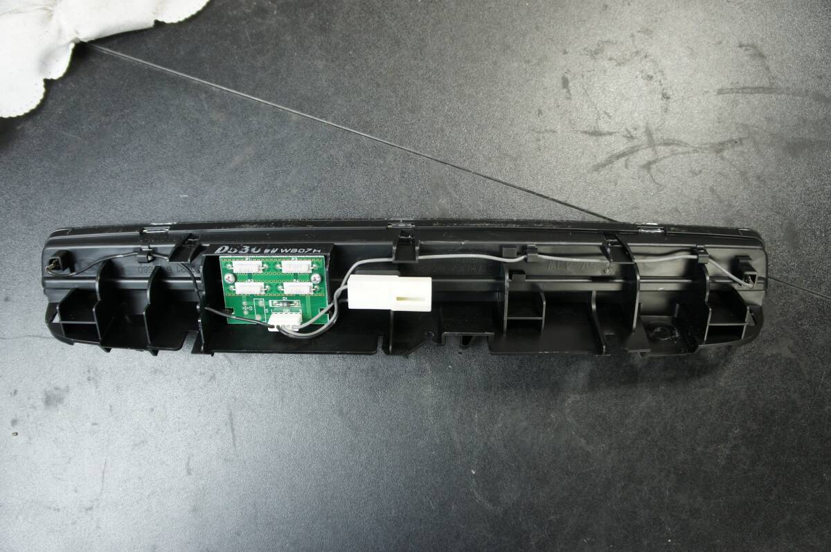 Yahoo!オークション - LED点灯OK ハイマウントストップランプ DY3W DY3...