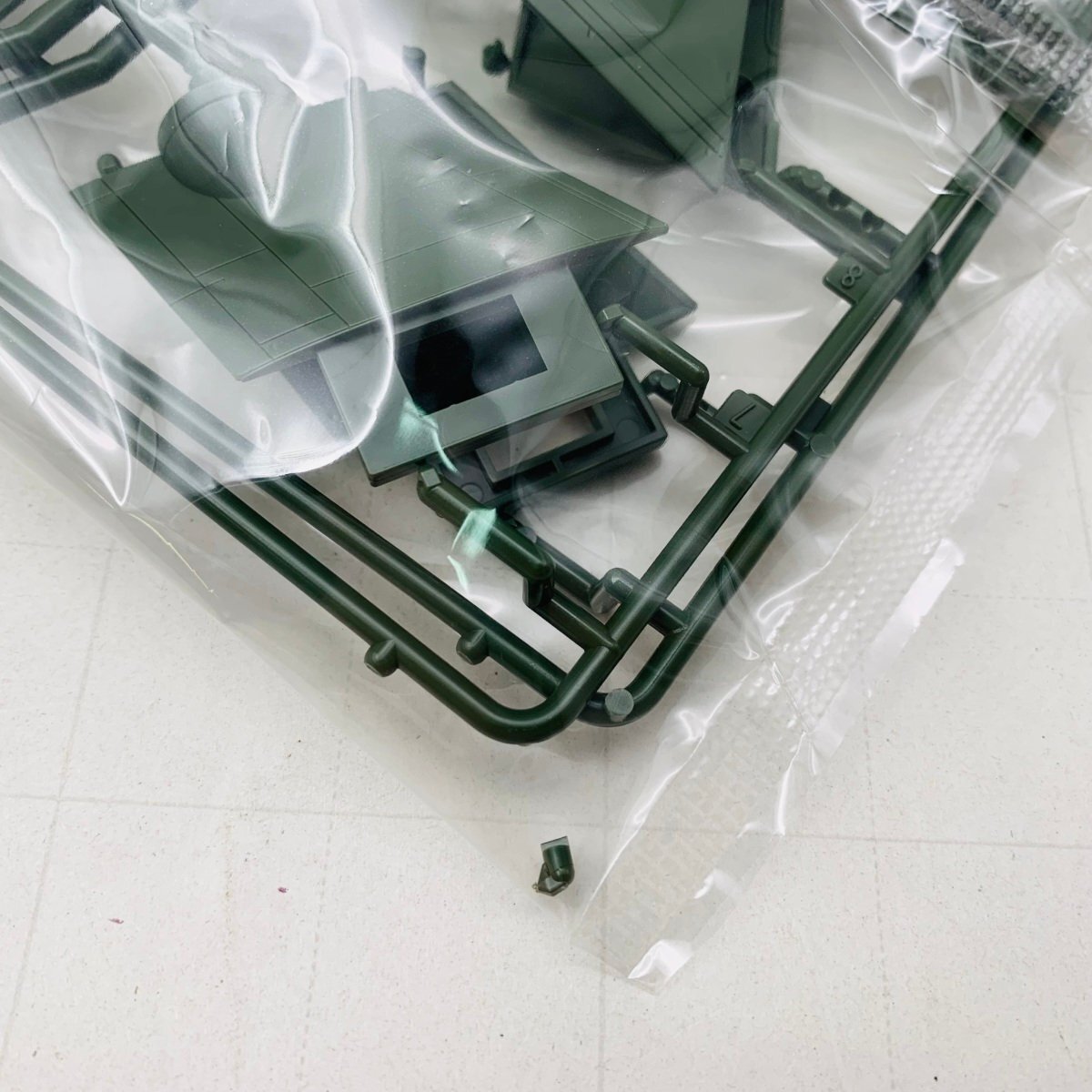 Yahoo!オークション - 新品難あり HG 境界戦機 1/72 V-33 ストークキャ...