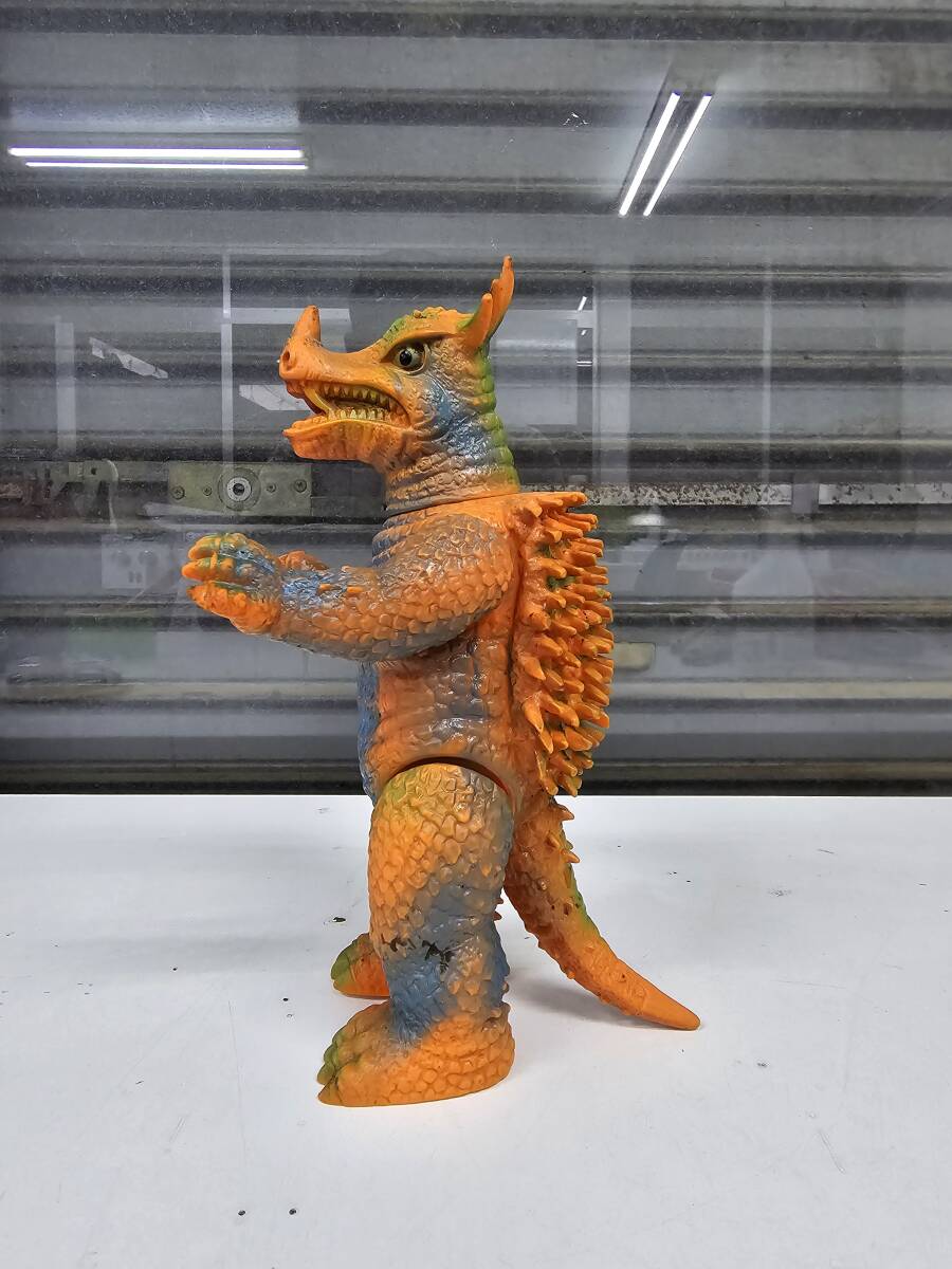 Yahoo!オークション - 4573 BULLMARK アンギラス ソフビ 当時物 約23...