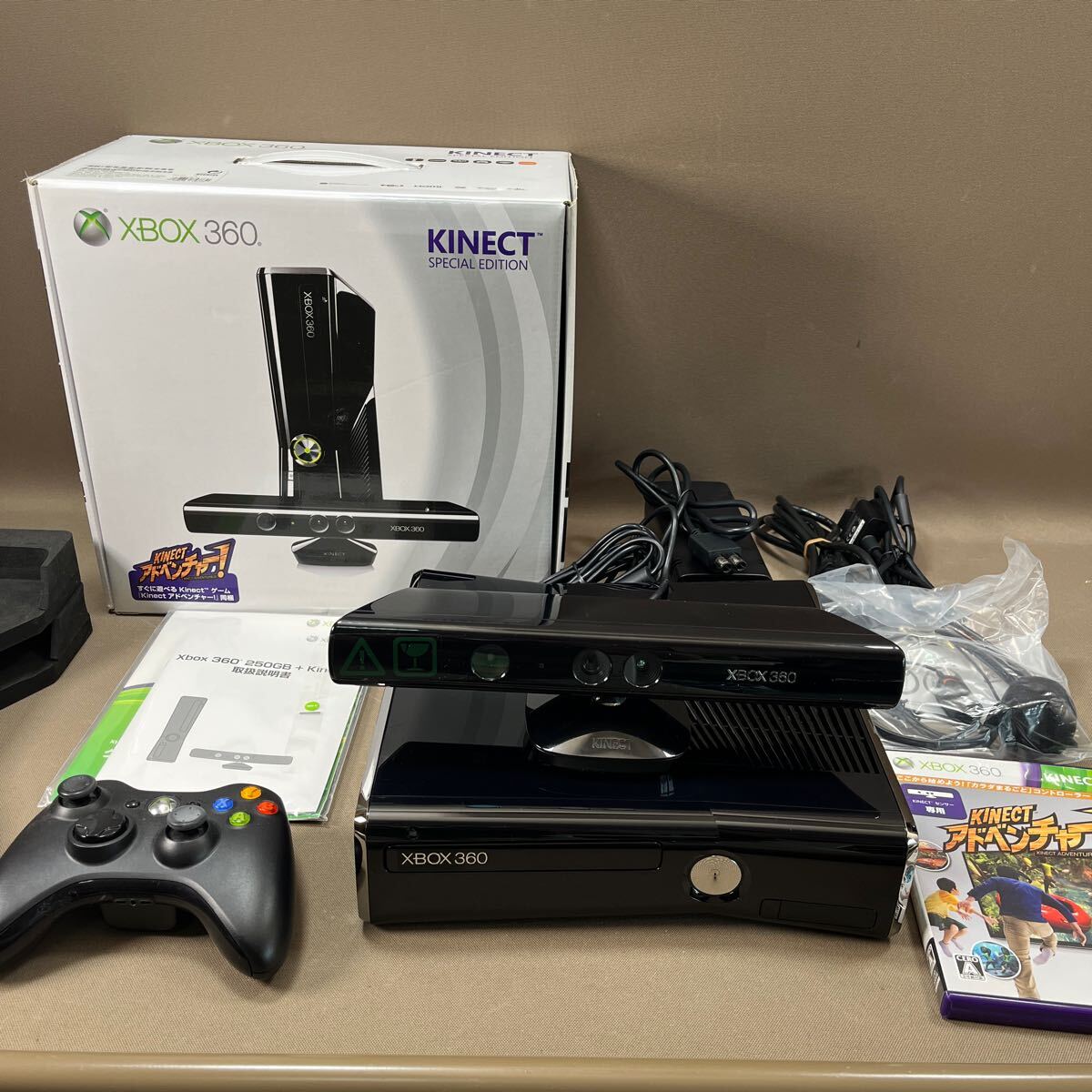 Yahoo!オークション - Microsoft XBOX360 本体 Model 1439 250GB KINEC...