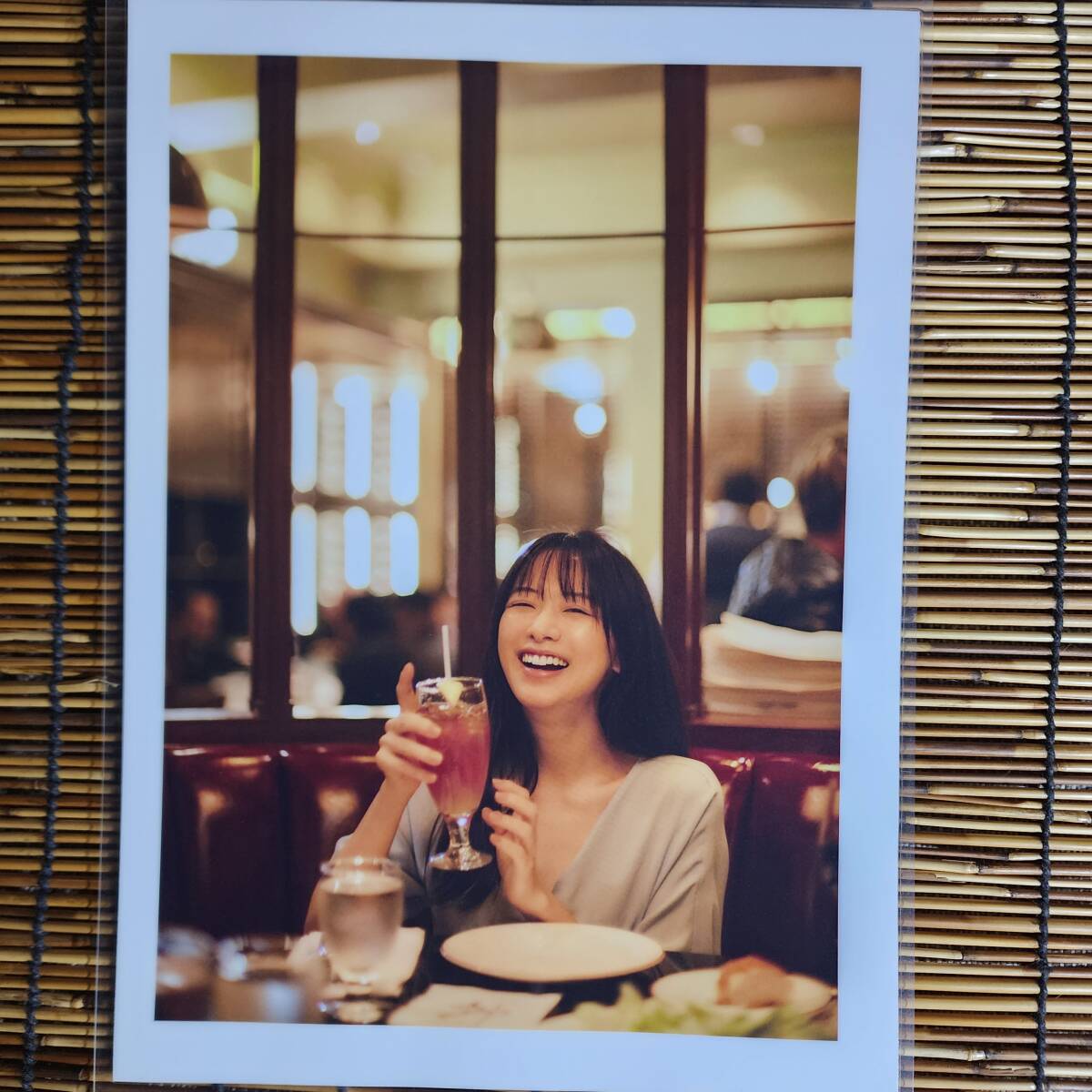 Yahoo!オークション - 【高品質厚手150μラミネート加工】森香澄 水...