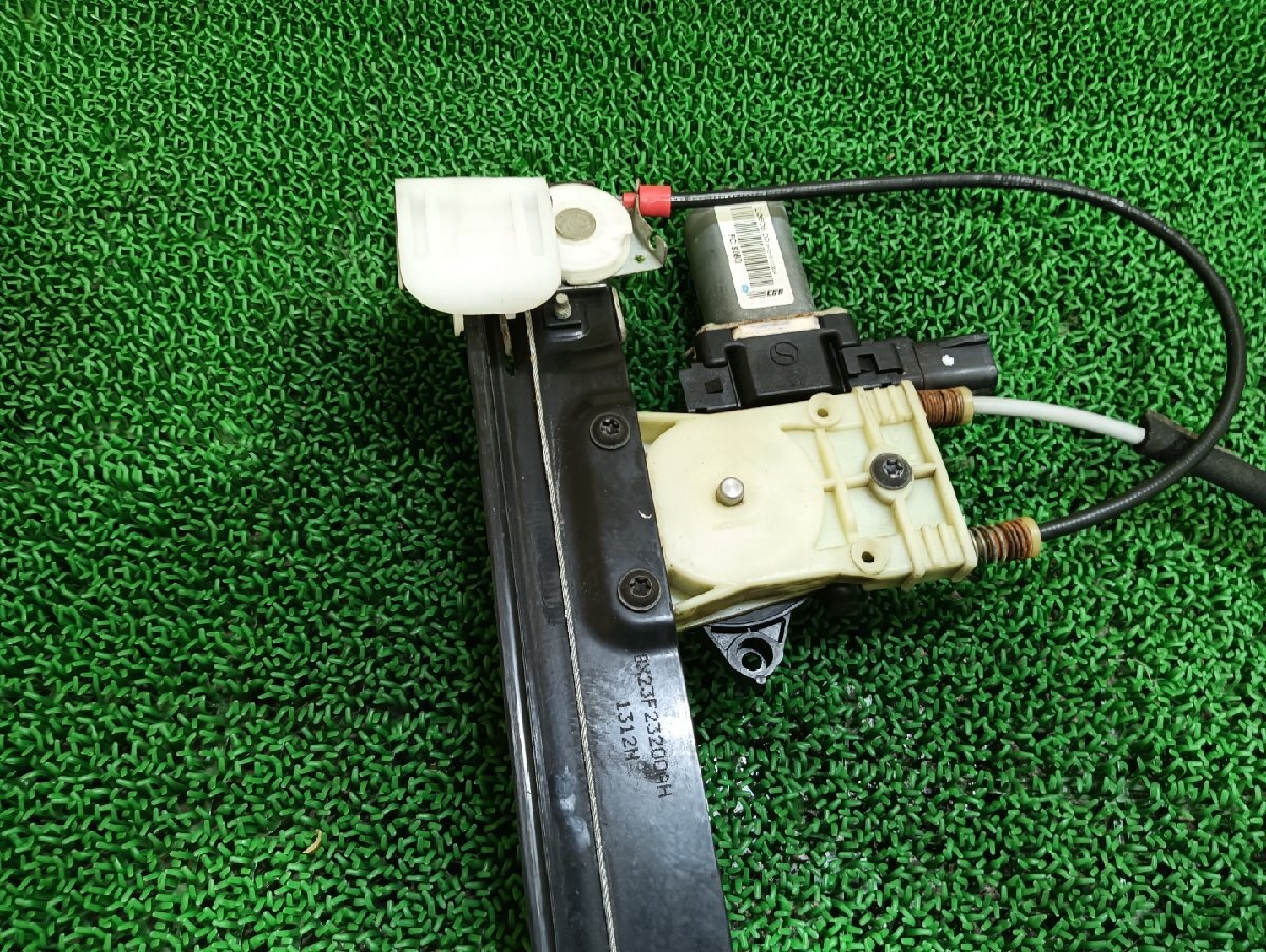 Yahoo!オークション - ジャガー 右 フロントウィンドウレギュレーター ...