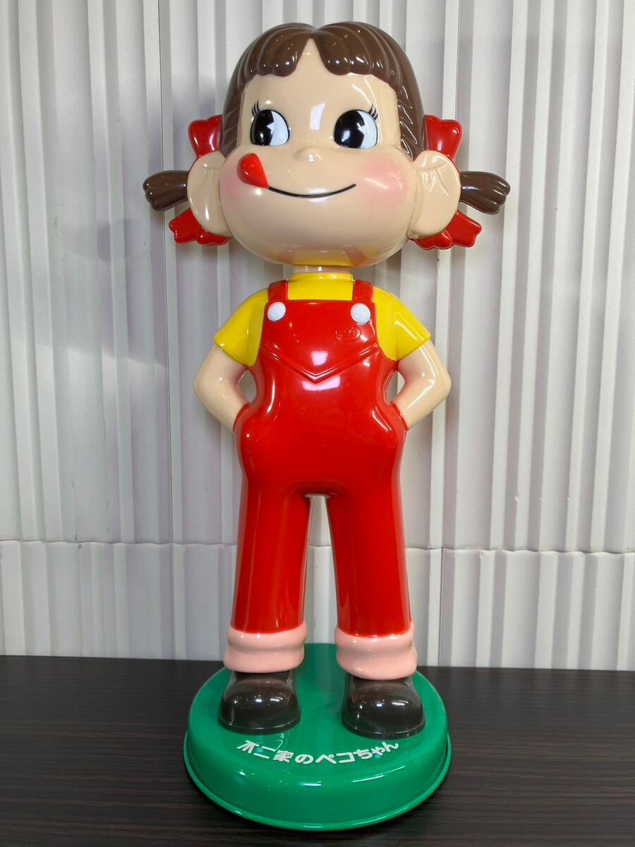 E/1216 ペコちゃん 首振りフィギュア 高さ32cm 不二家 人形 レトロ(ペコちゃん)｜売買されたオークション情報、yahooの商品情報をアーカイブ公開 - オークファン（aucfan.com）