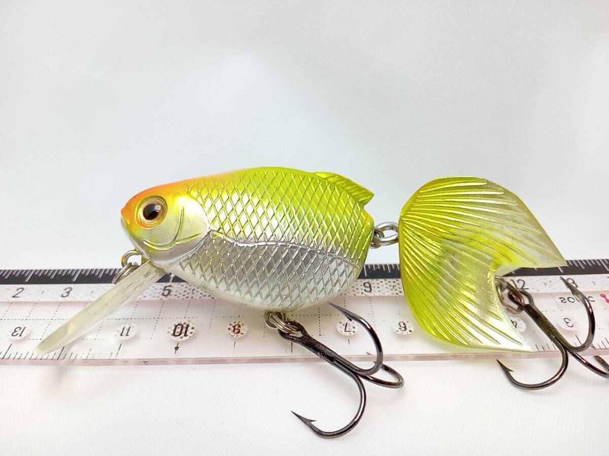 Yahoo!オークション - ラッキークラフト キンギョ 頭 80F キンギョリミ...