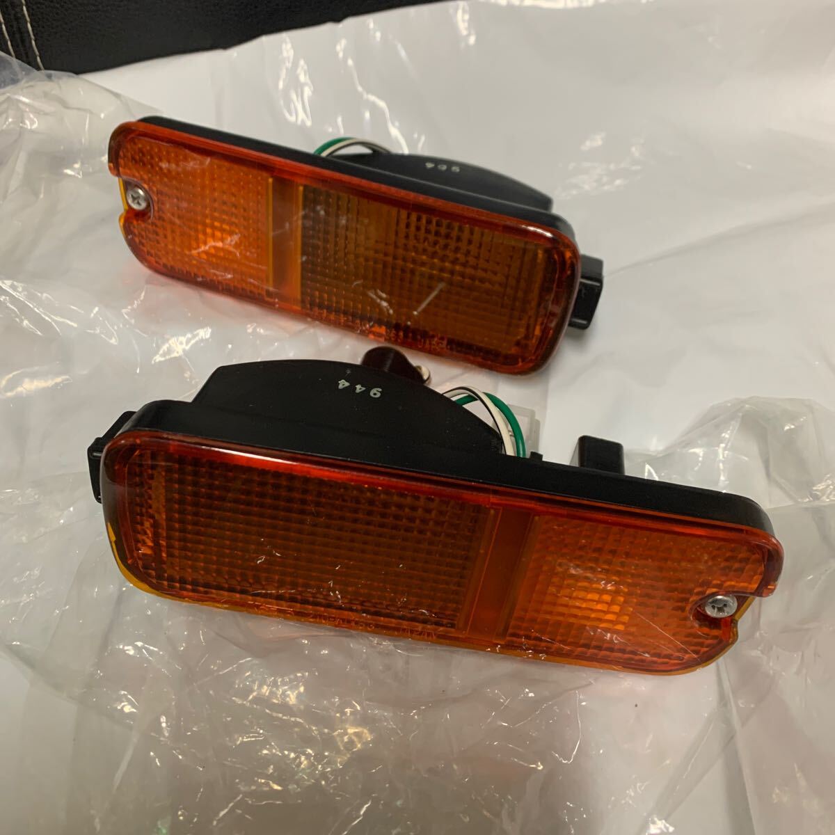 Yahoo!オークション - ダイハツ純正 ミラ 新品ウインカー 2個 マーカー...