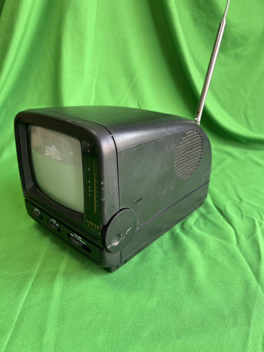 Yahoo!オークション - 【希少】ポータブルテレビ 車用テレビ Yahoo!オークション - 【希少】ポータブルテレビ 車用テレビ