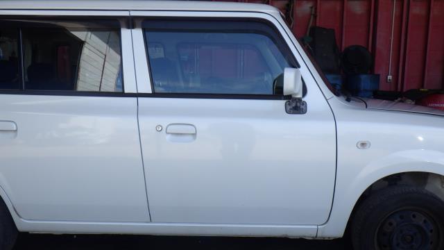 Yahoo!オークション - スピアーノ UA-HF21S 右フロント ドアASSY Z7T ...