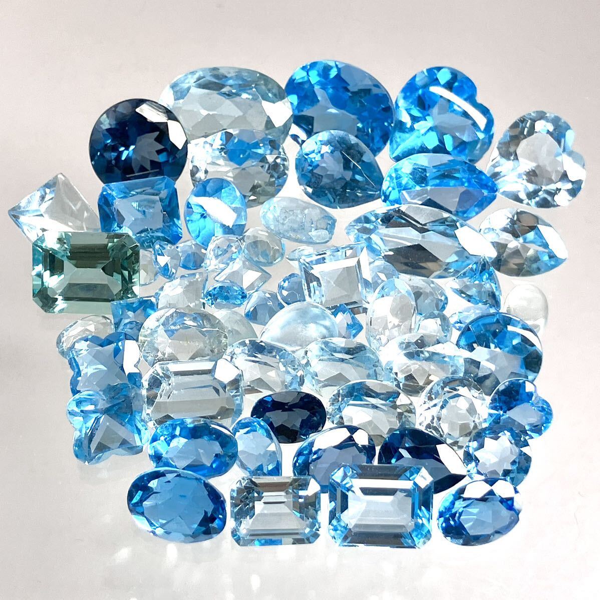 Yahoo!オークション - 大量 天然ブルートパーズおまとめ101.5ct s ルー...