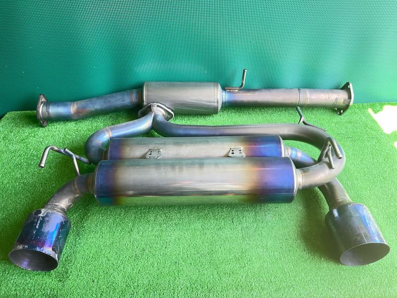 日産 フェアレディZ Z33/HZ33 平成17年 POWER HOUSE AMUSE AMUSE R1 アミューズ R1 フルチタン マフラー(社外品)｜売買されたオークション情報 ...