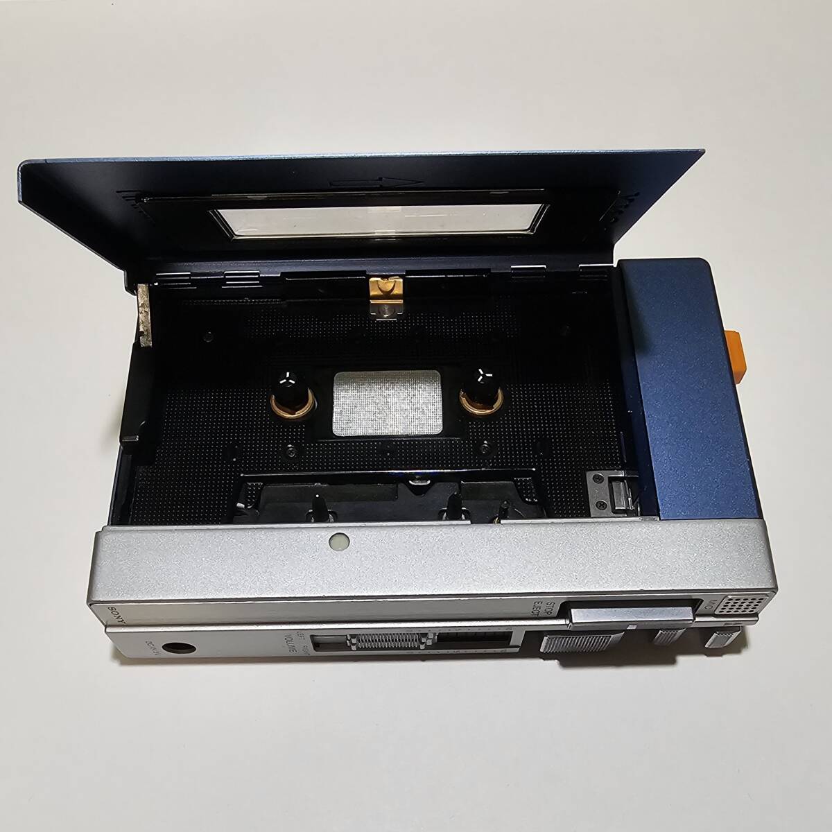 整備済み/完全動作☆良い音質の初代ウォークマンです。SONY TPS 整備済み/完全動作☆良い音質の初代ウォークマンです。SONY TPS