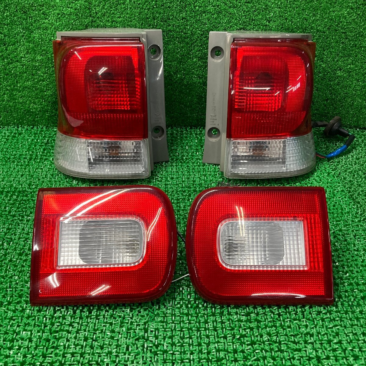 Yahoo!オークション - タント L375S X 左右 テールランプ テールライ...