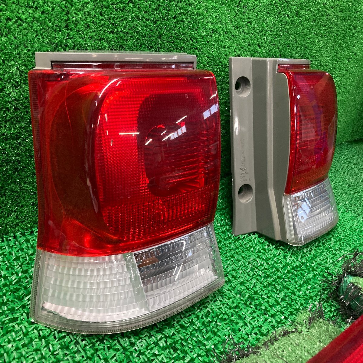 Yahoo!オークション - タント L375S X 左右 テールランプ テールライ...